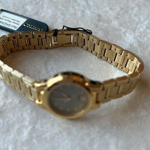 Seiko | Accessories | Seiko Lady Dress Watch | Poshmark